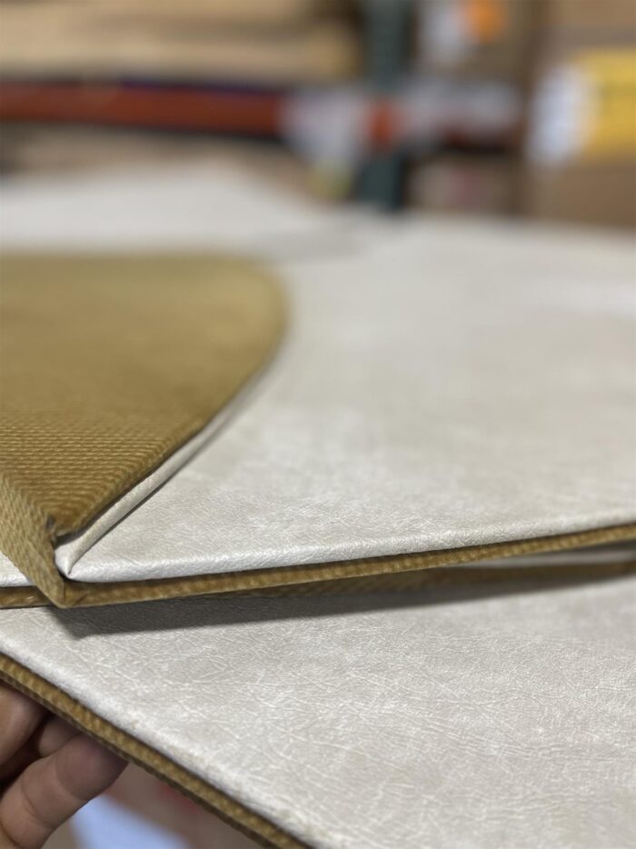 Custom Table Pads 5/8" Thick, new Improved Latches Holds Tight