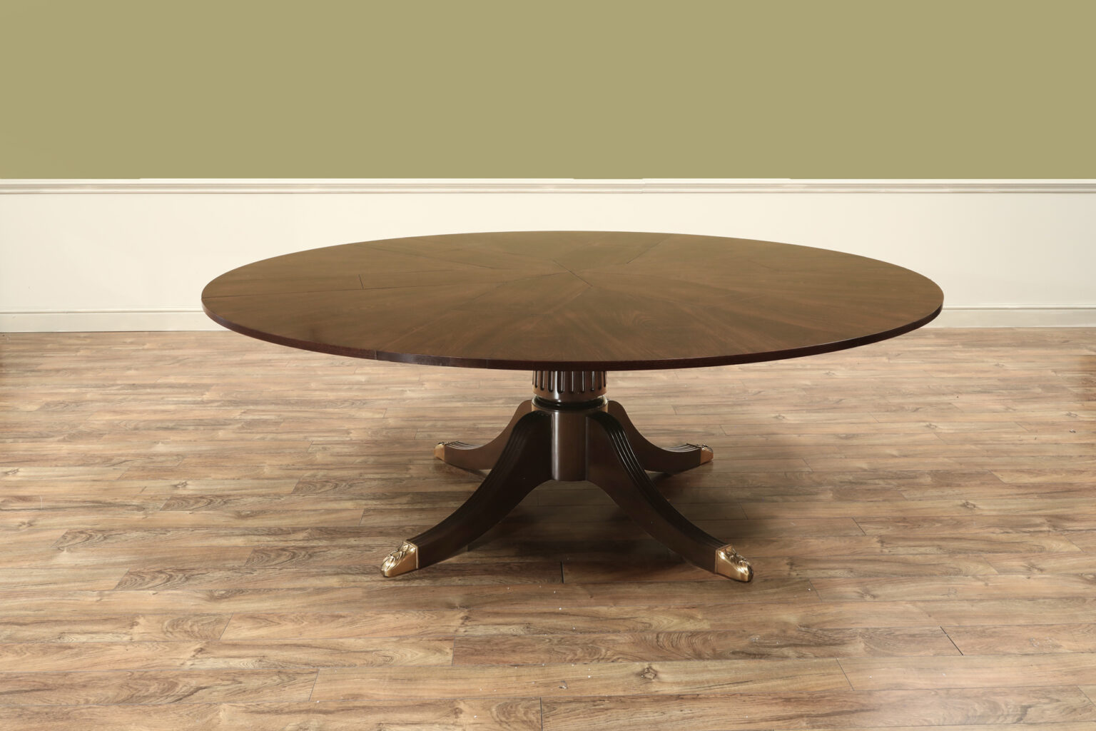 64-84 Inch Expandable Round Dining Table, Mahogany Jupe Table w Self ...